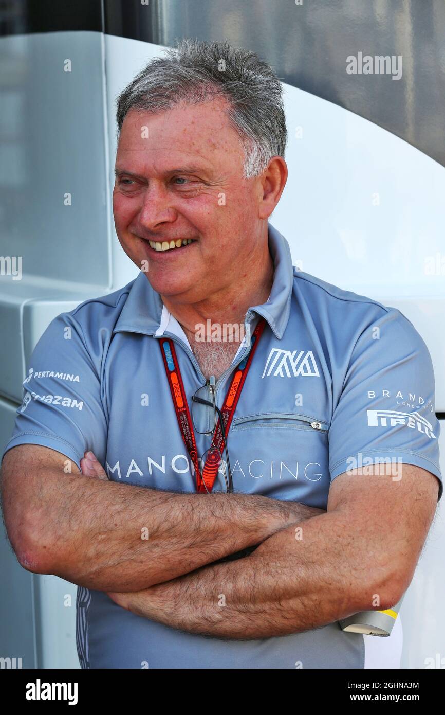 Manor racing racing director hi-res stock photography and images - Alamy