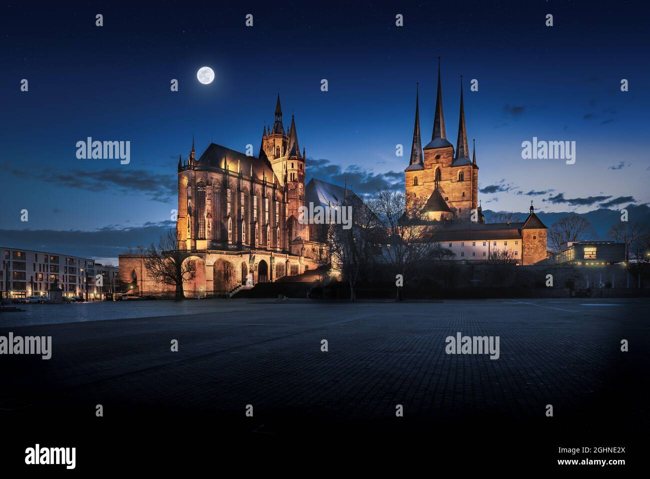 Domplatz Square View with Erfurt Cathedral and St. Severus Church ...