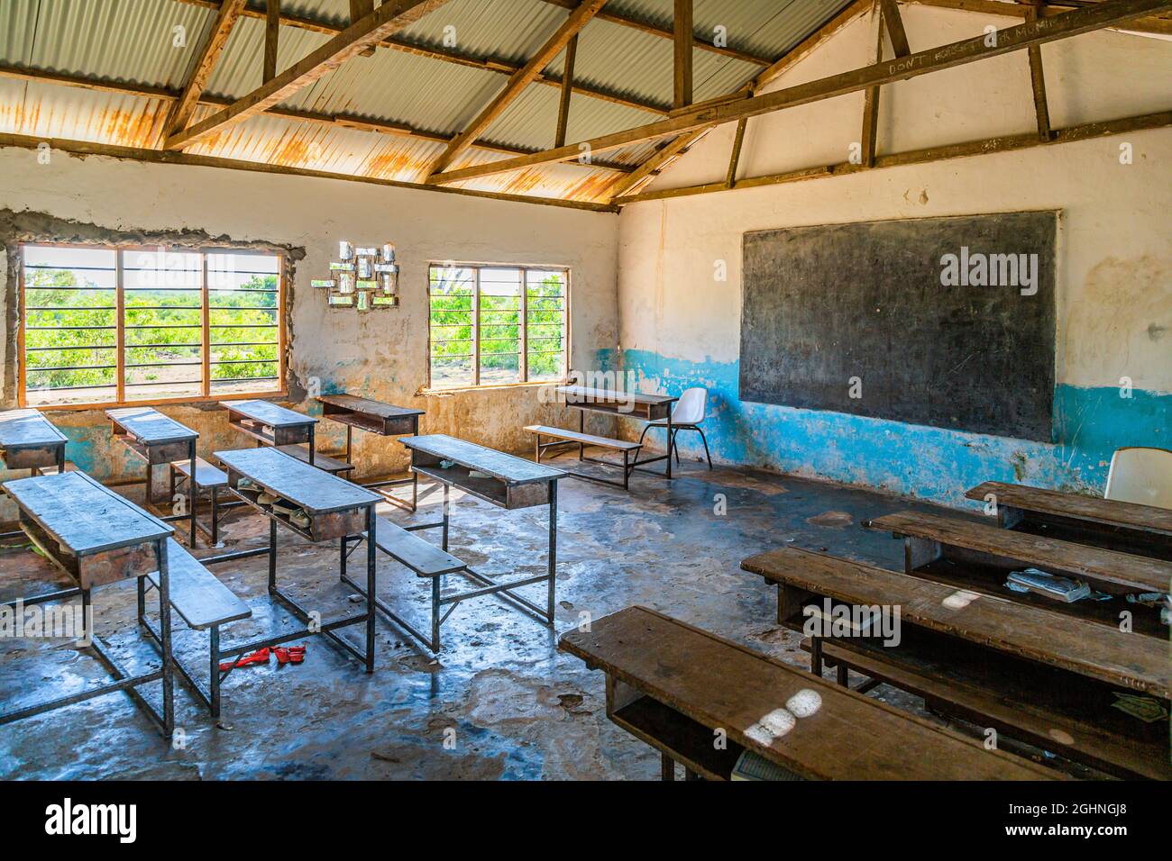 Vintage college classroom hi-res stock photography and images - Alamy