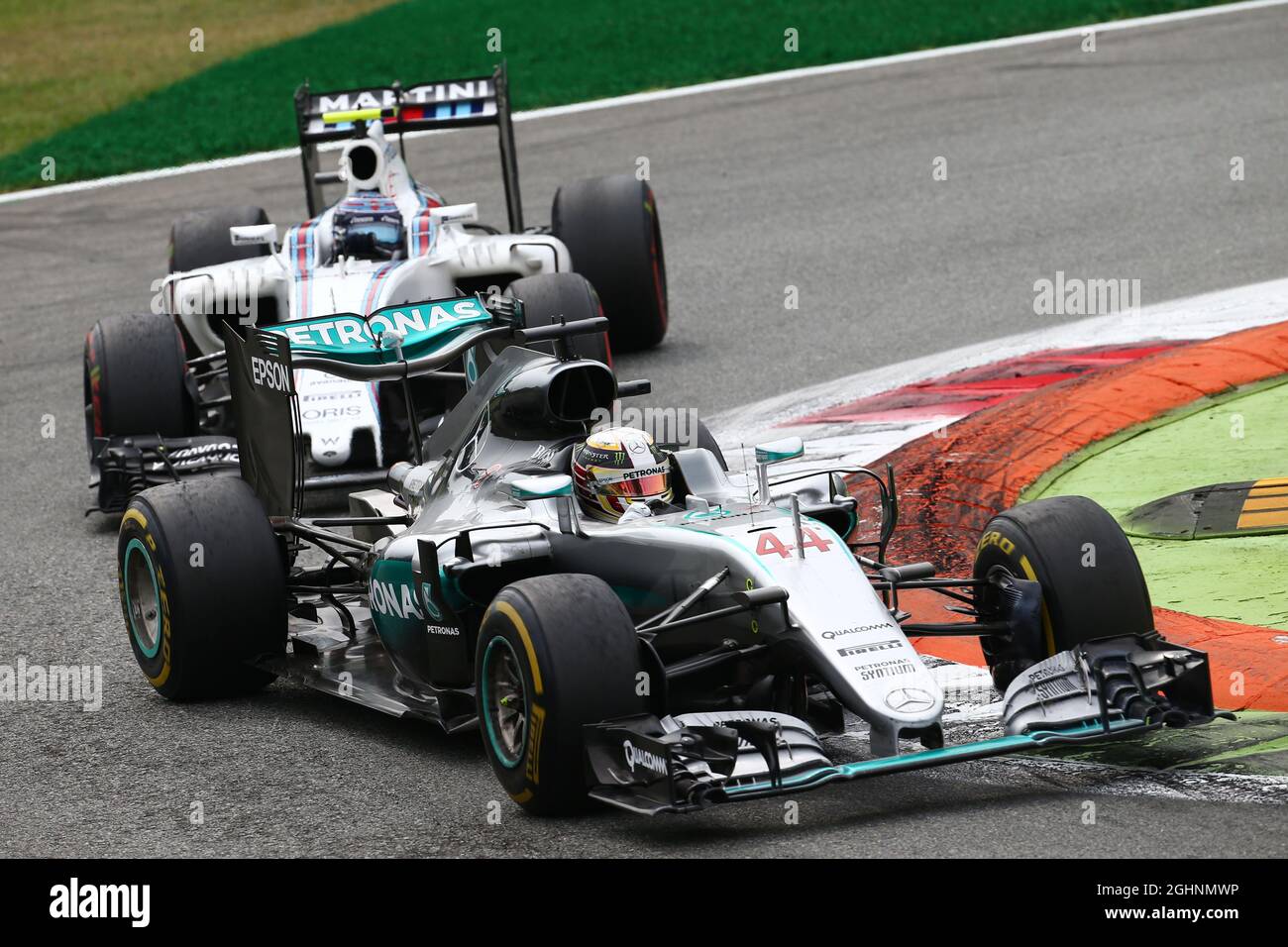 Mercedes amg f1 w07 of lewis hamilton hi-res stock photography and ...