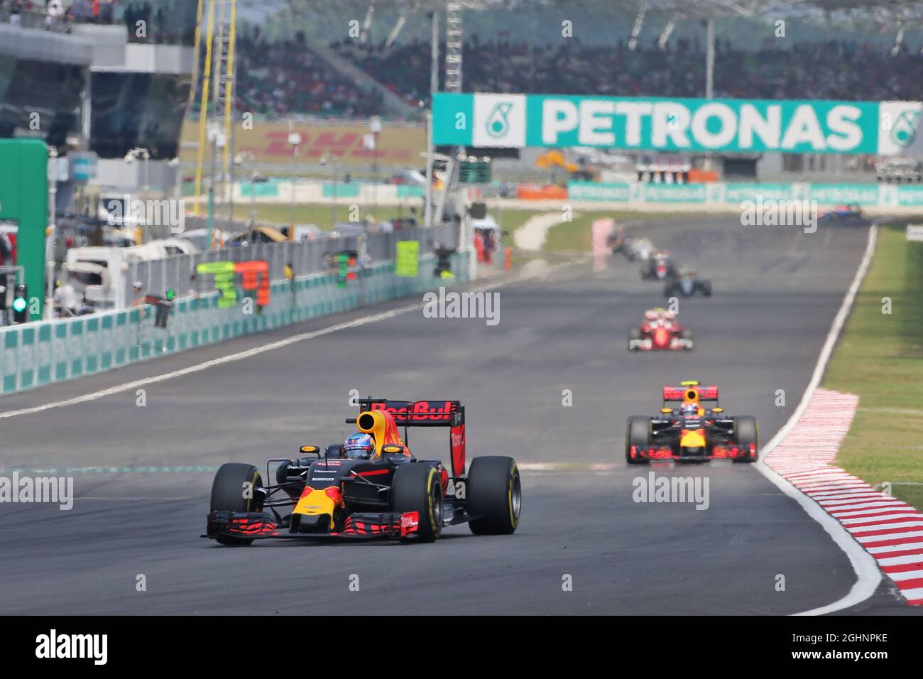 Daniel Ricciardo (AUS) Red Bull Racing RB12. 02.10.2016. Formula 1 ...