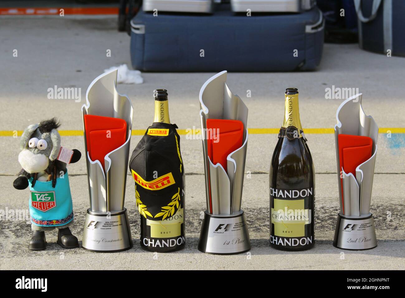 Trophies and champagne for Red Bull Racing. 02.10.2016. Formula 1 World ...