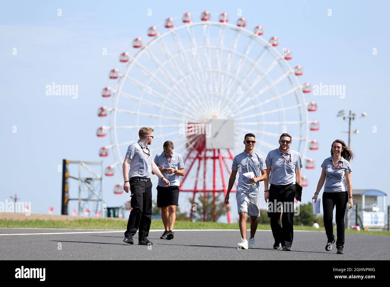 Manor racing walks circuit team hi-res stock photography and images - Alamy