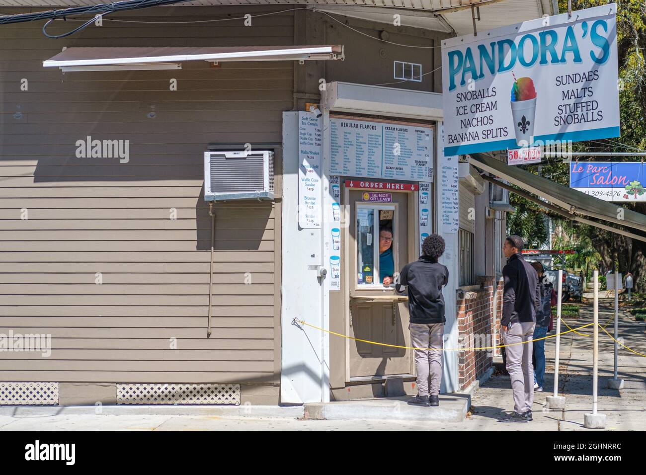 NEW ORLEANS, LA, USA - MARCH 6, 2020; Pandora's Snoball Stand in Mid ...