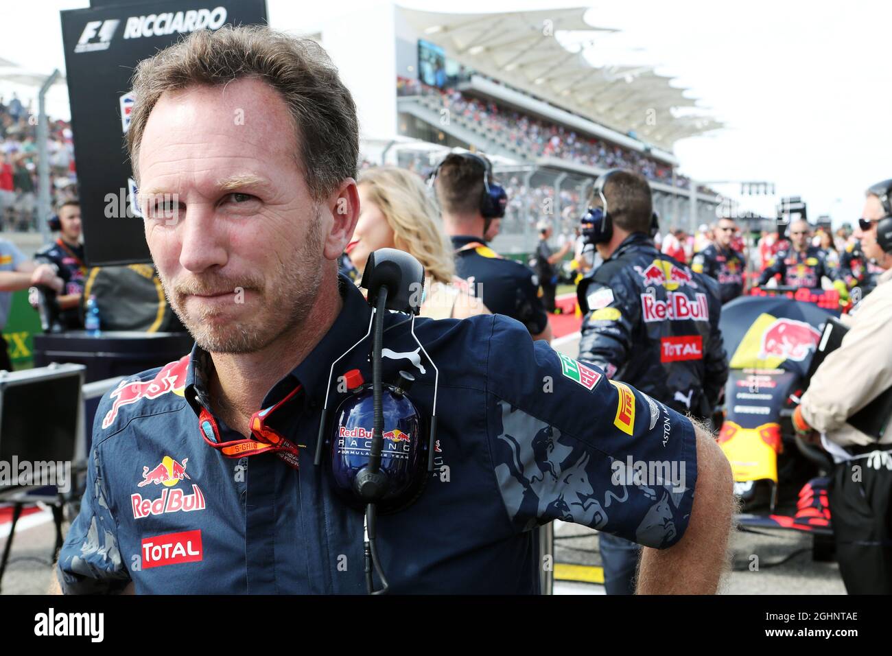 Christian Horner (GBR) Red Bull Racing Team Principal on the grid. 23. ...