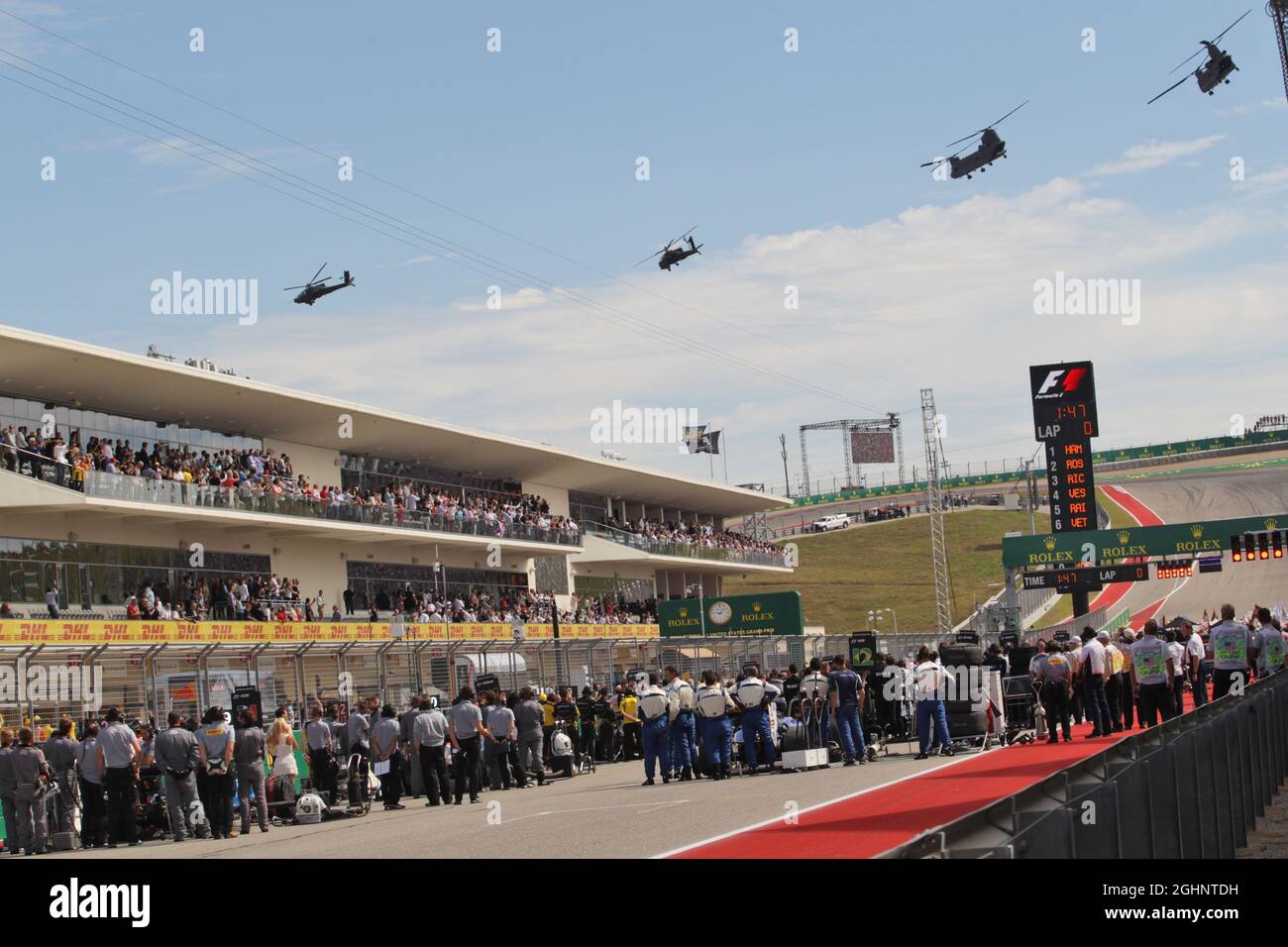 Chinook helicopter display over the grid. 23.10.2016. Formula 1 World ...