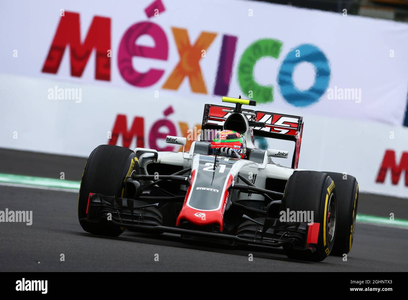 Hermanos gutierrez hi-res stock photography and images - Alamy
