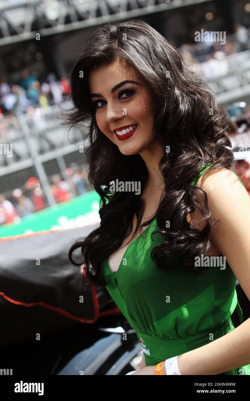 Grid girl. 30.10.2016. Formula 1 World Championship, Rd 19, Mexican ...