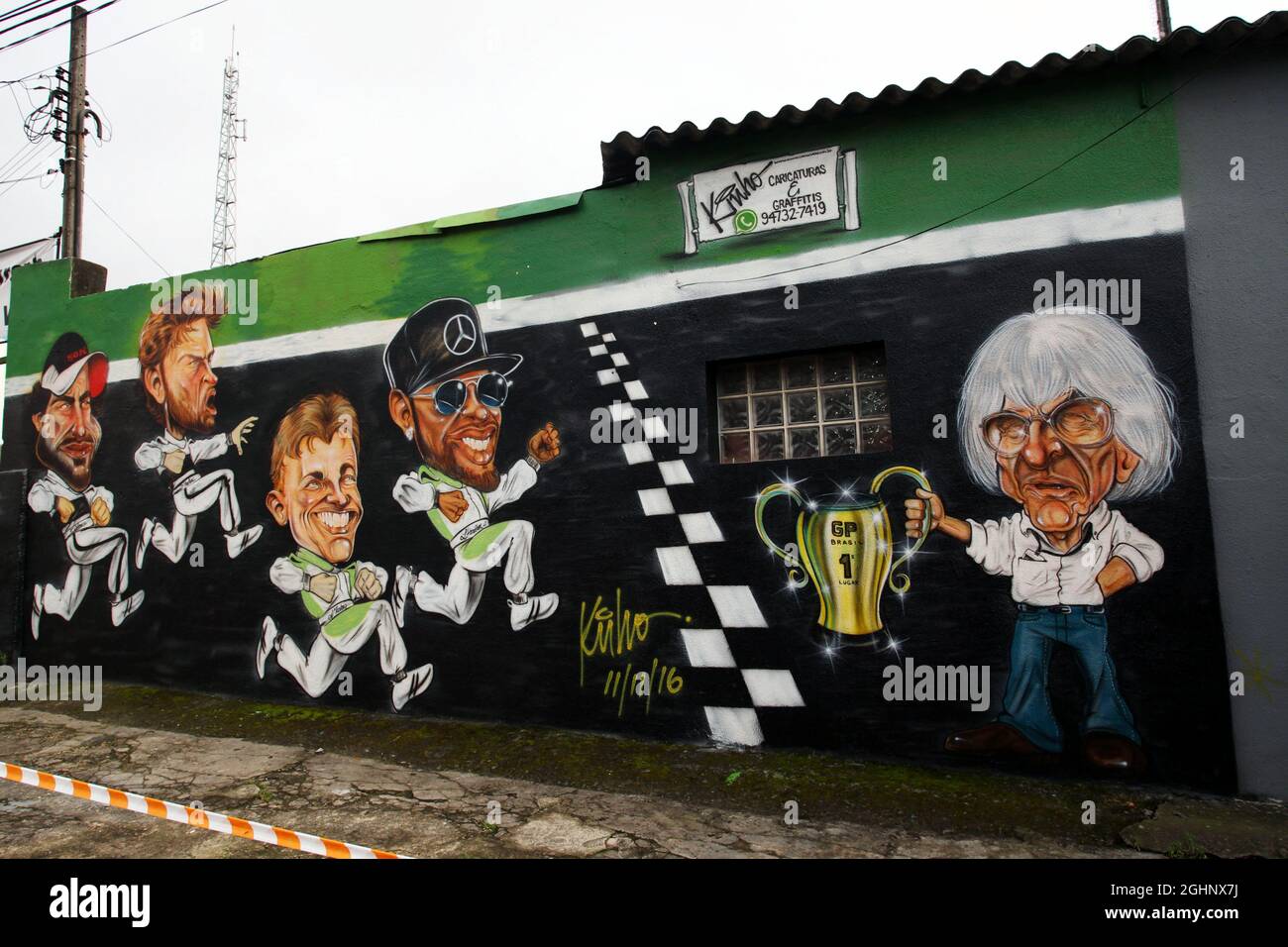 F1 themed graffiti art. 12.11.2016. Formula 1 World Championship, Rd 20 ...