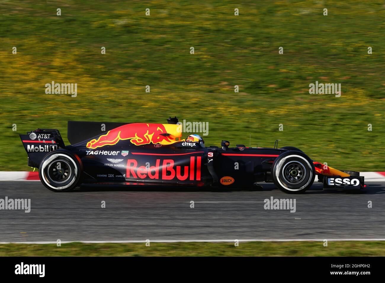 Daniel Ricciardo (AUS) Red Bull Racing RB13. 27.02.2017. Formula One ...