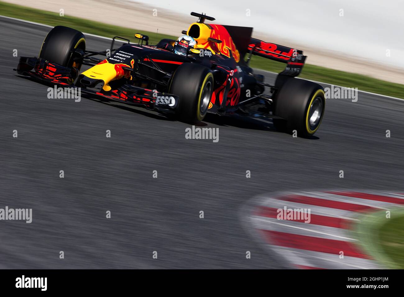 Daniel Ricciardo (AUS) Red Bull Racing RB13. 07.03.2017. Formula One ...