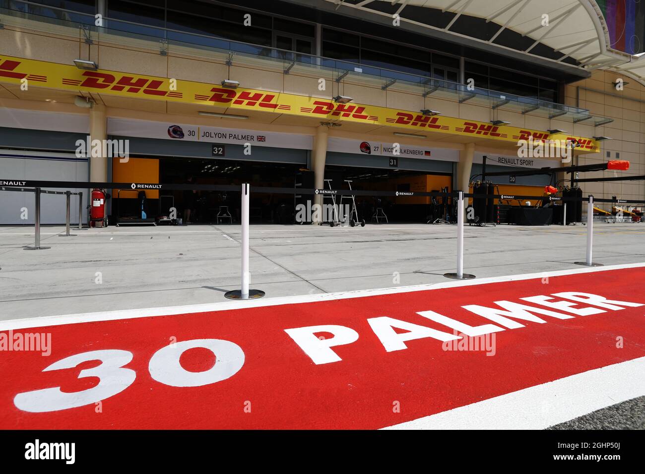 Renault sport f1 team pit garages hi-res stock photography and images ...