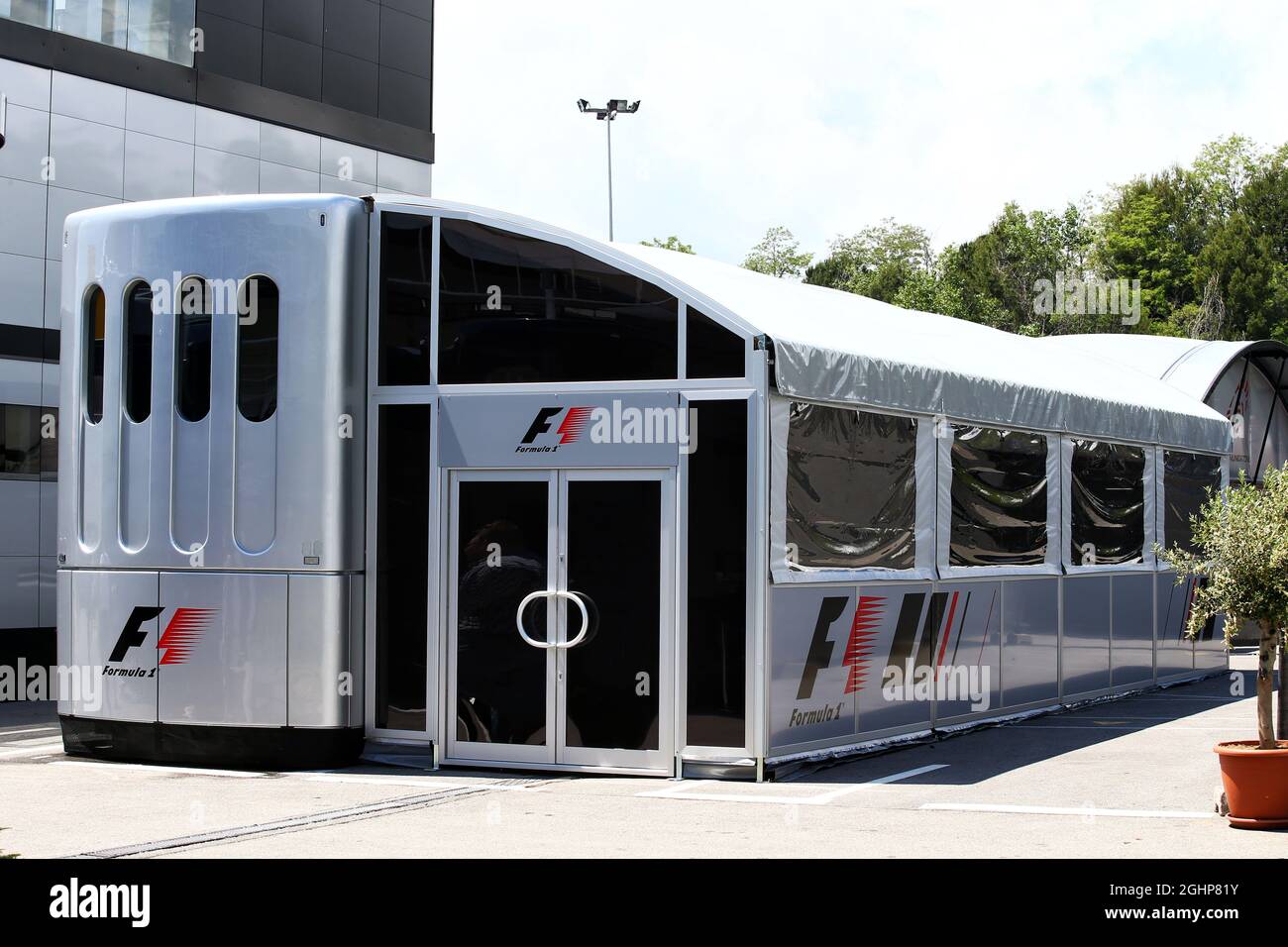 F1 motorhome in the paddock. 11.05.2017. Formula 1 World Championship ...