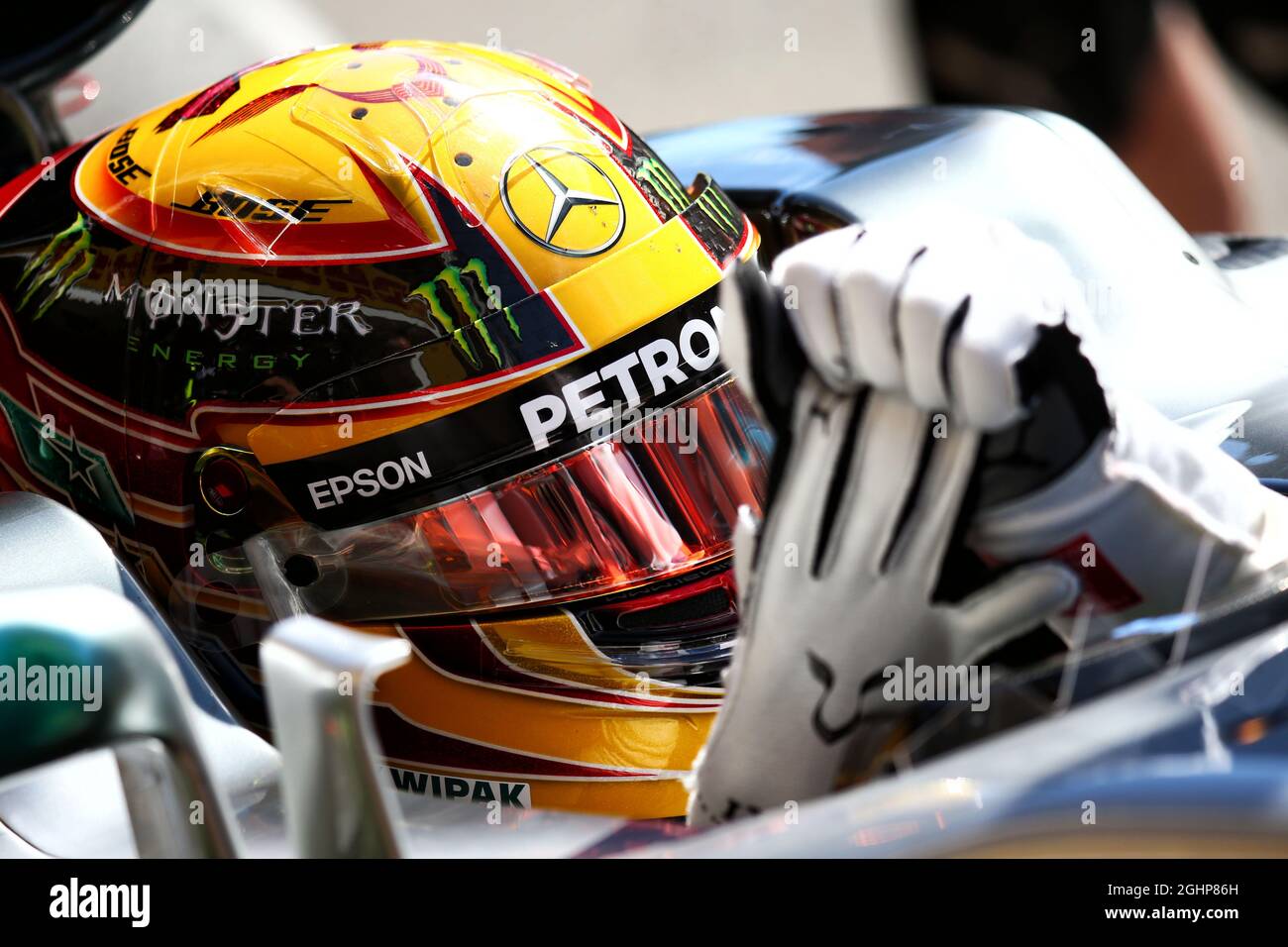 Mercedes amg f1 w08 de lewis hamilton hi-res stock photography and ...