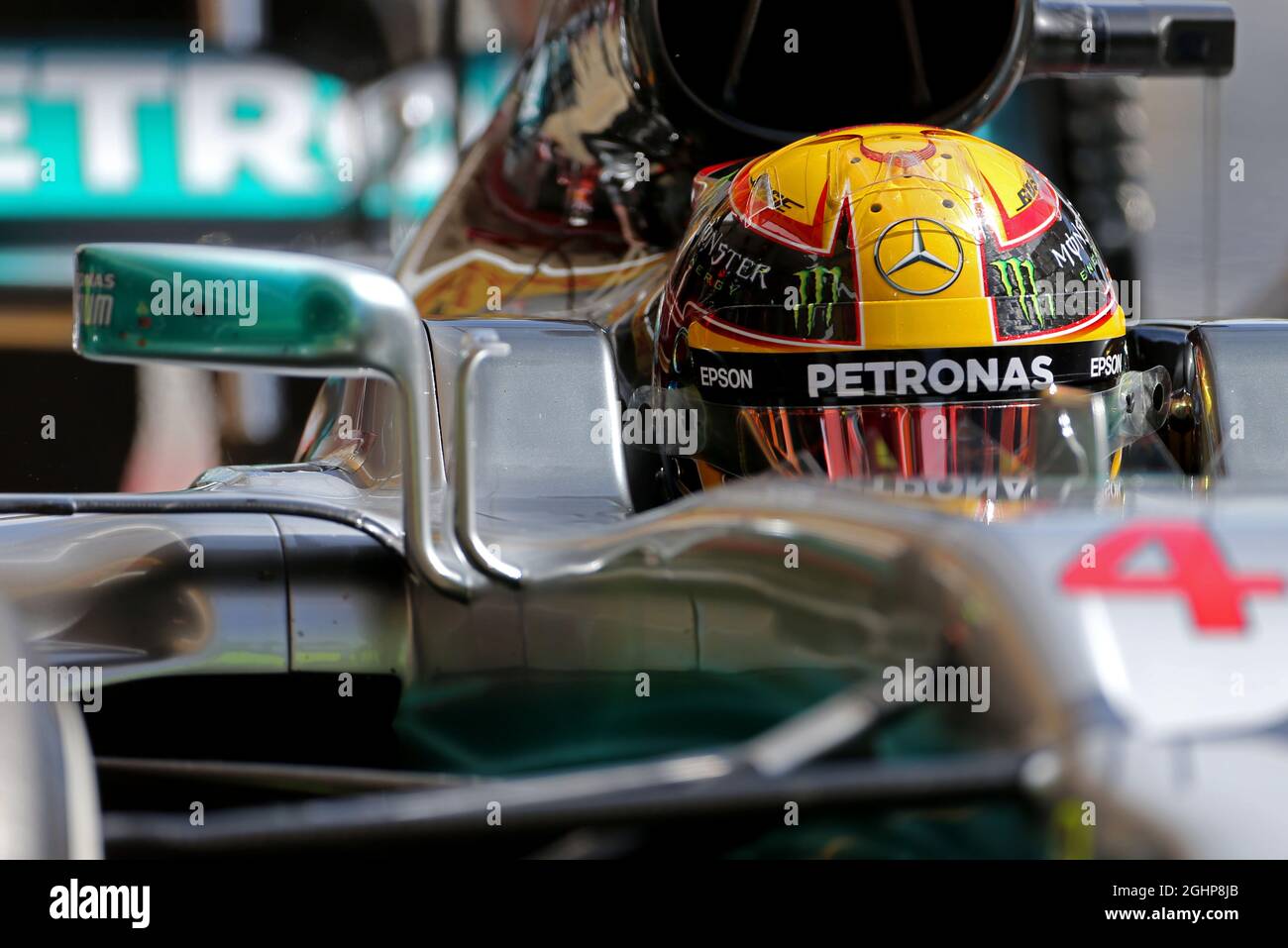 Mercedes amg f1 w08 de lewis hamilton hi-res stock photography and ...
