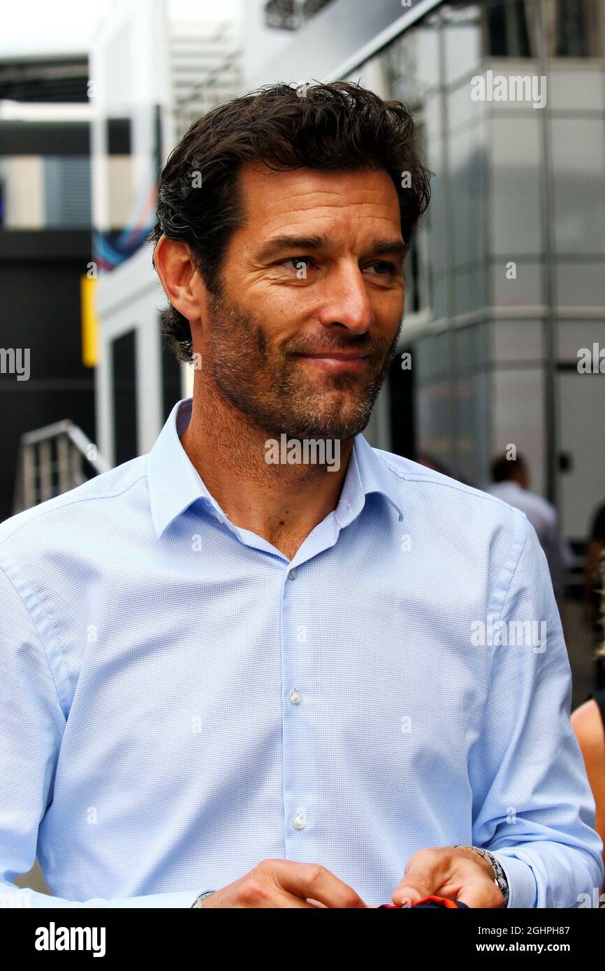 The channel 4 presenter hi-res stock photography and images - Alamy