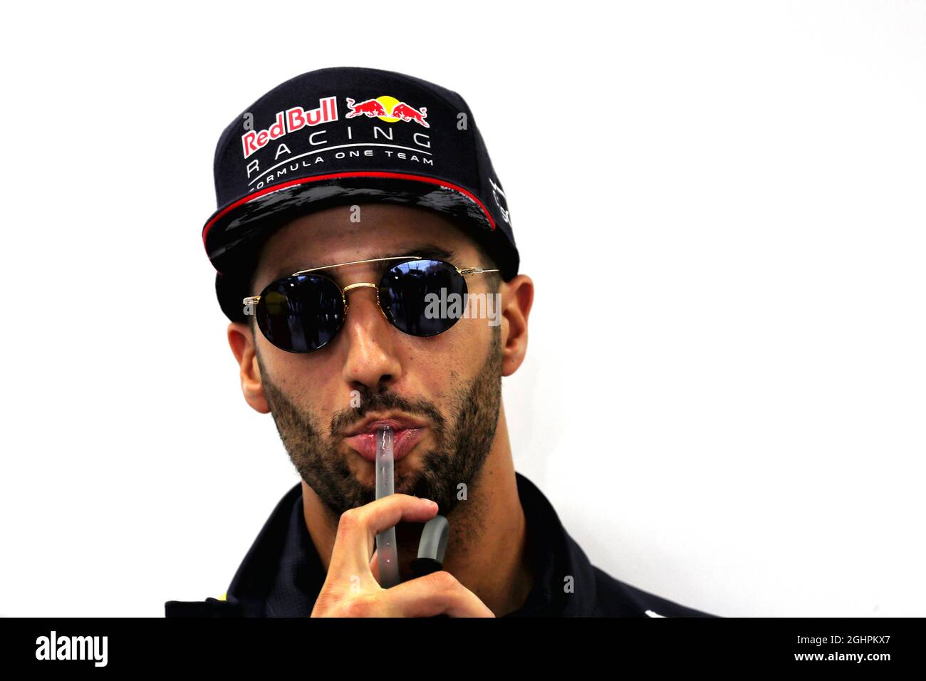 Daniel Ricciardo (AUS) Red Bull Racing on the drivers parade. 17.09. ...