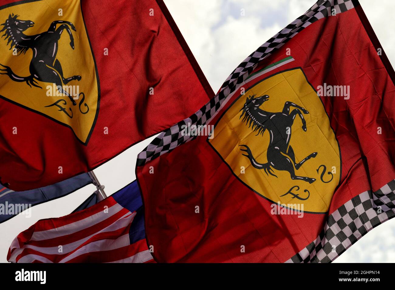 Ferrari flags. 30.09.2017. Formula 1 World Championship, Rd 15 ...