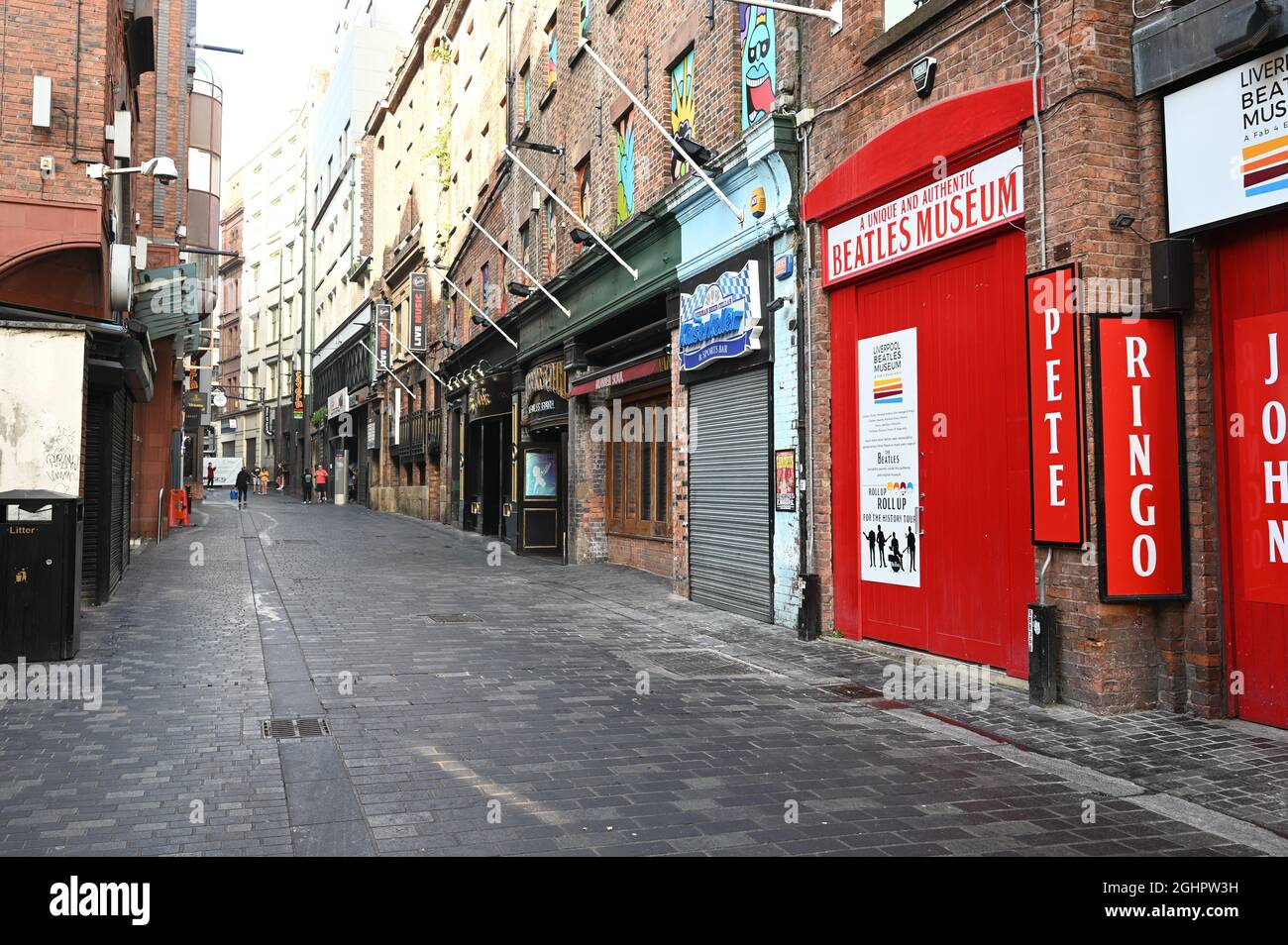 Liverpool pedestrianised hi-res stock photography and images - Alamy