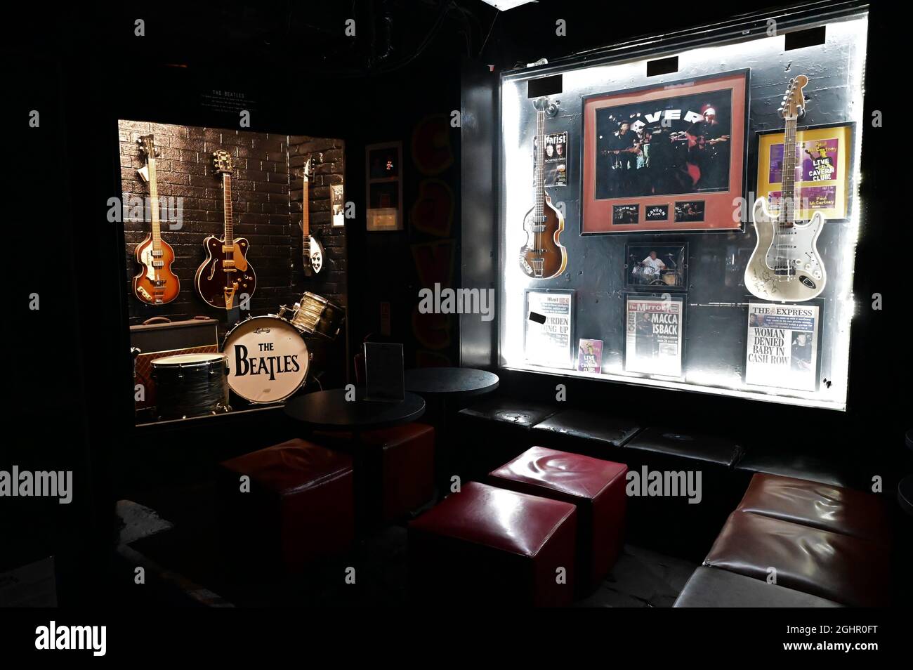 Inside cavern club hi-res stock photography and images - Alamy