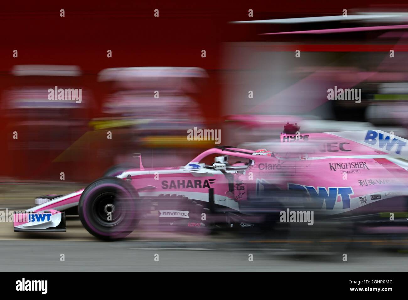 Sahara force india f1 team practices a pit stop hi-res stock ...