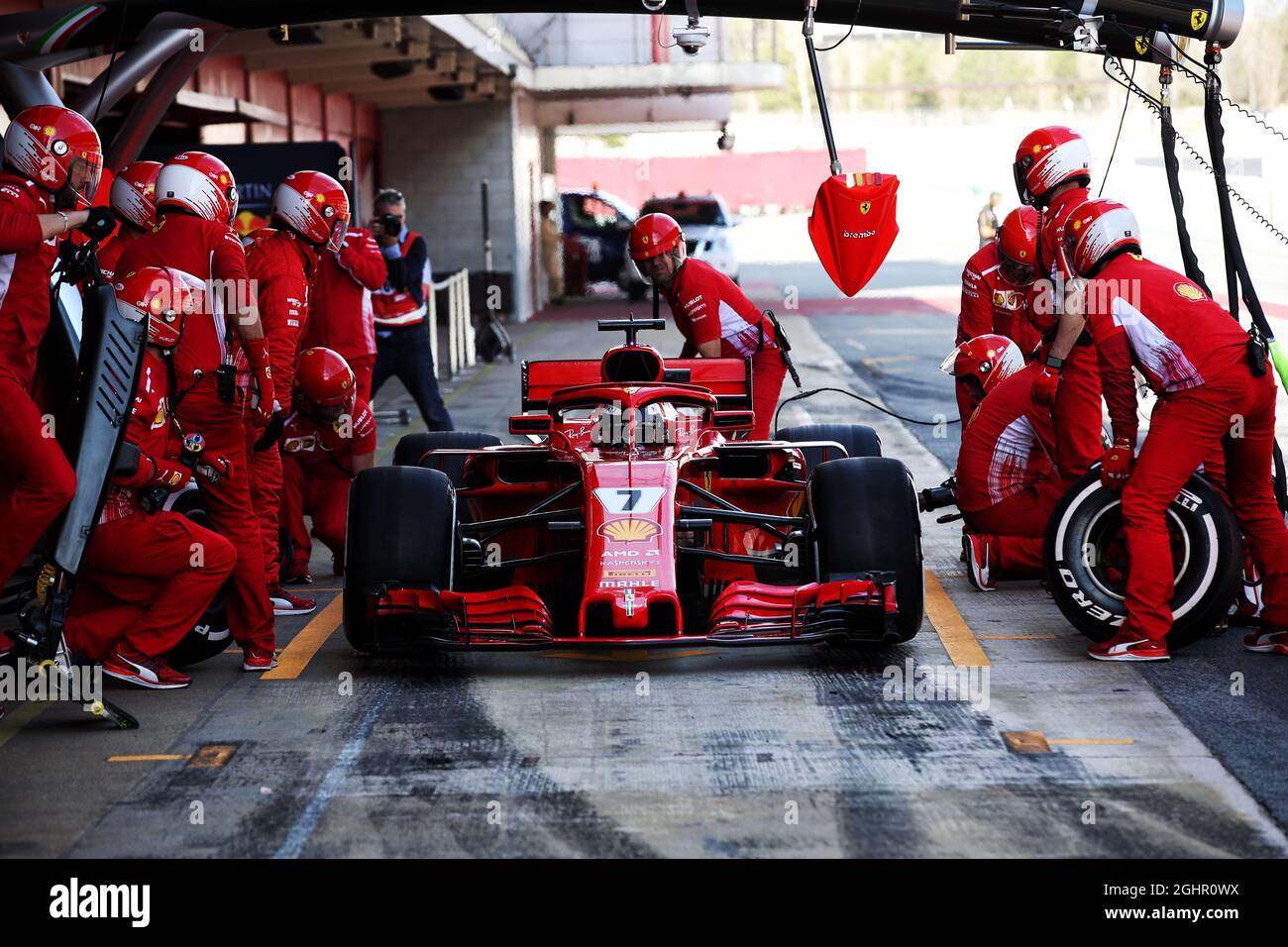 Ferrari sf71h practices a pit stop hi-res stock photography and images ...