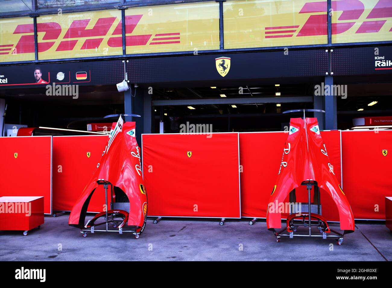 Garages australia hi-res stock photography and images - Alamy