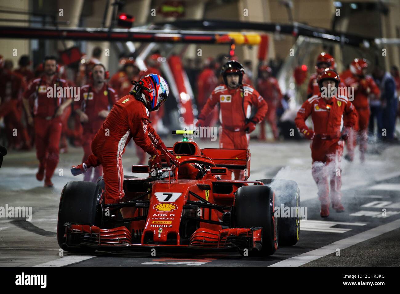 Ferrari sf71h in pits hi-res stock photography and images - Alamy