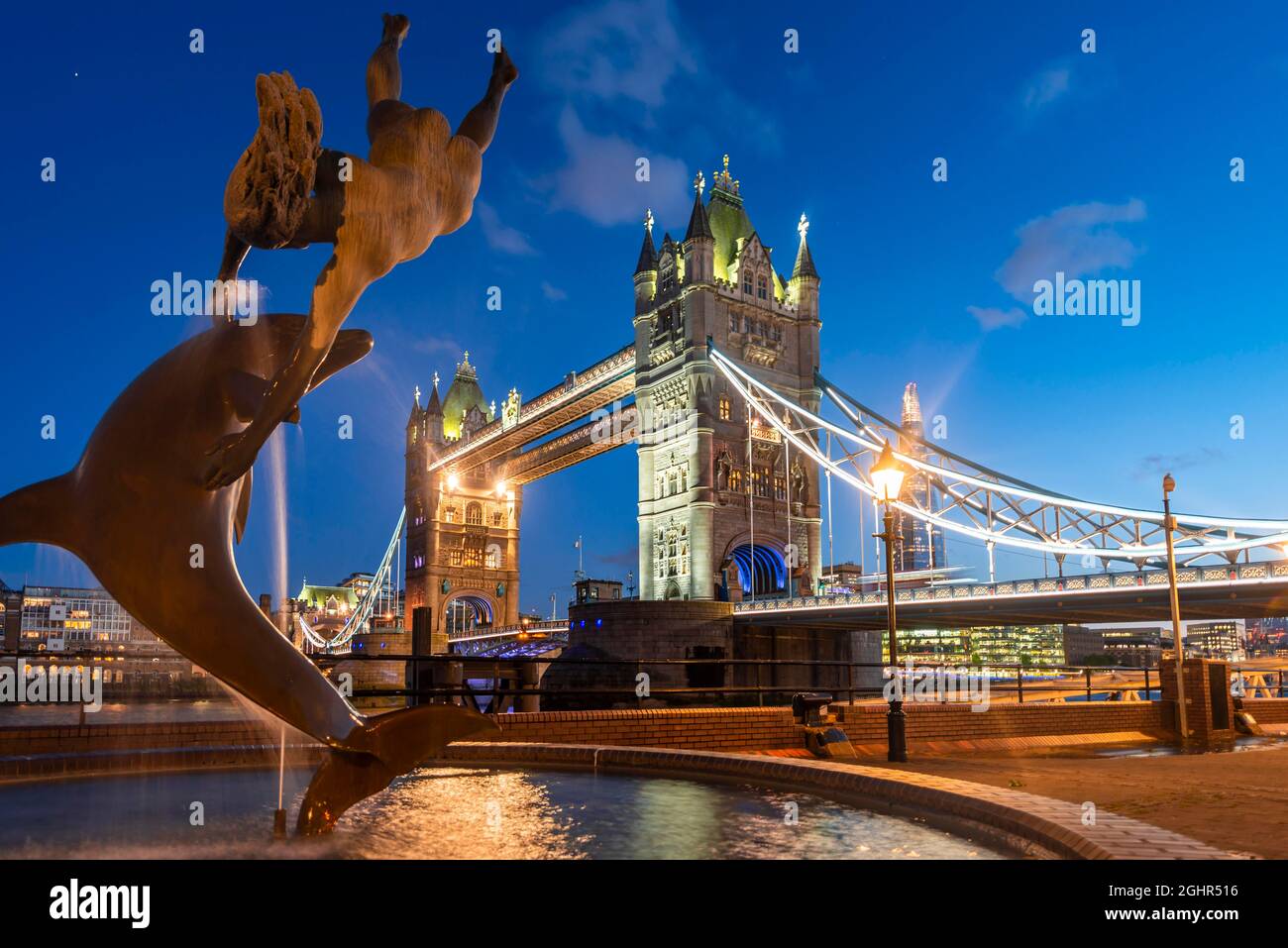 Animal bridge road not overpass hi-res stock photography and images - Alamy
