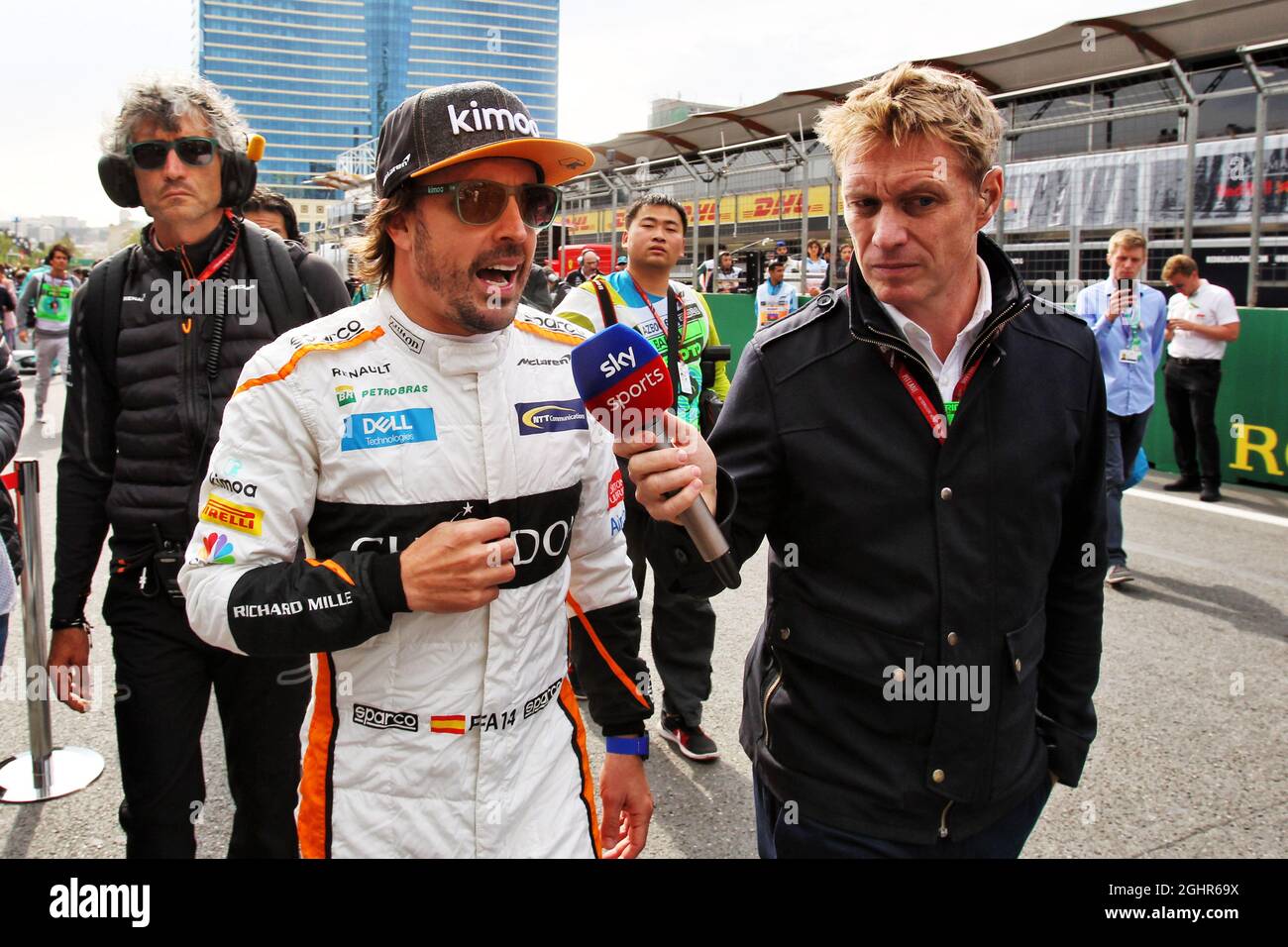 Fernando Alonso (ESP) McLaren with Simon Lazenby (GBR) Sky Sports F1 TV ...