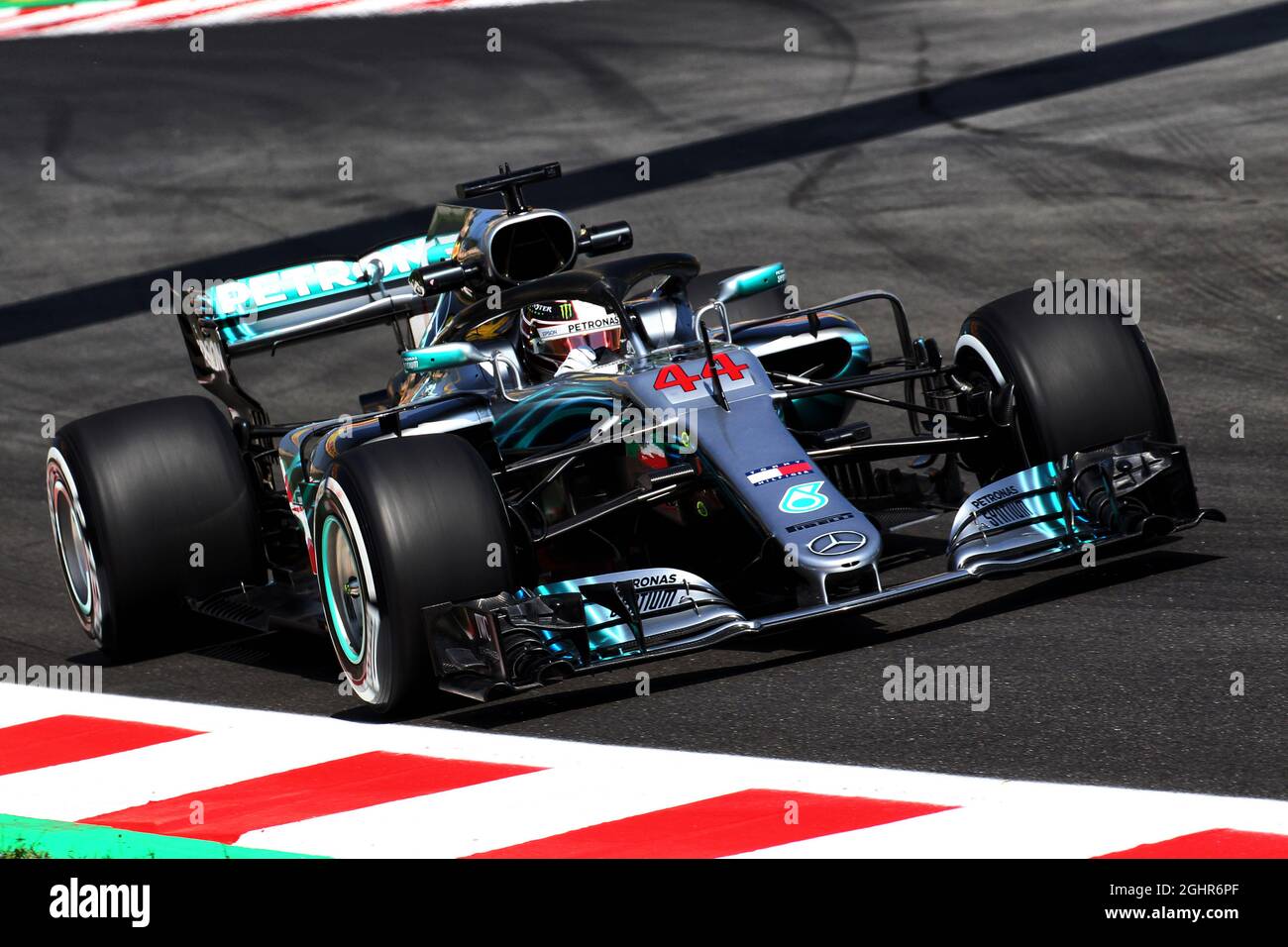 Mercedes amg f1 w09 de lewis hamilton hi-res stock photography and ...