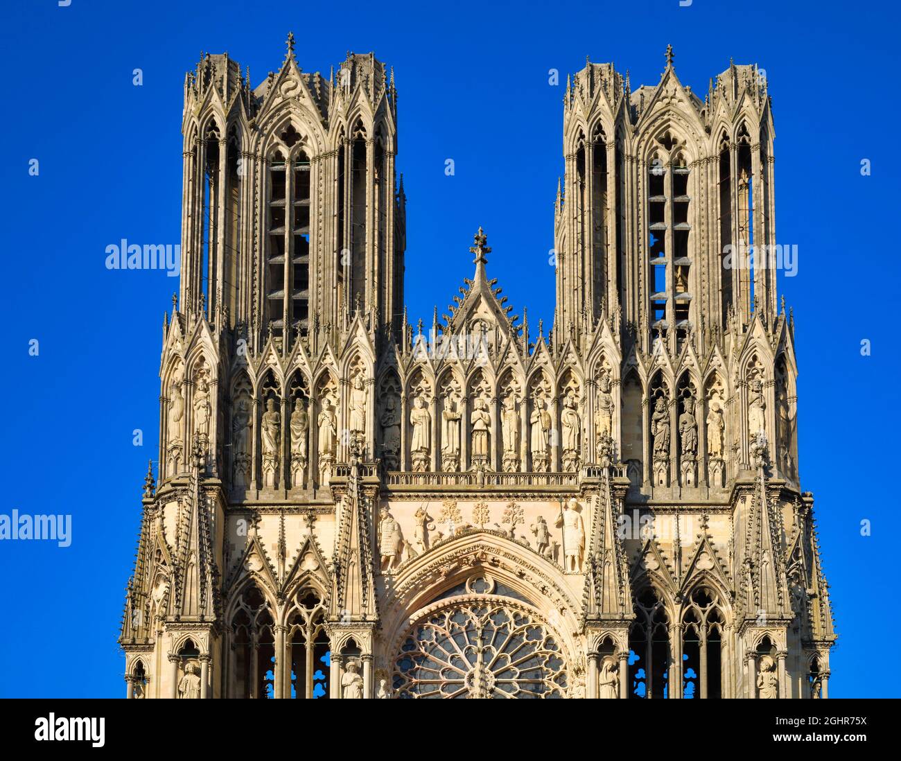 Notre dame cathedral of reims hi-res stock photography and images - Alamy