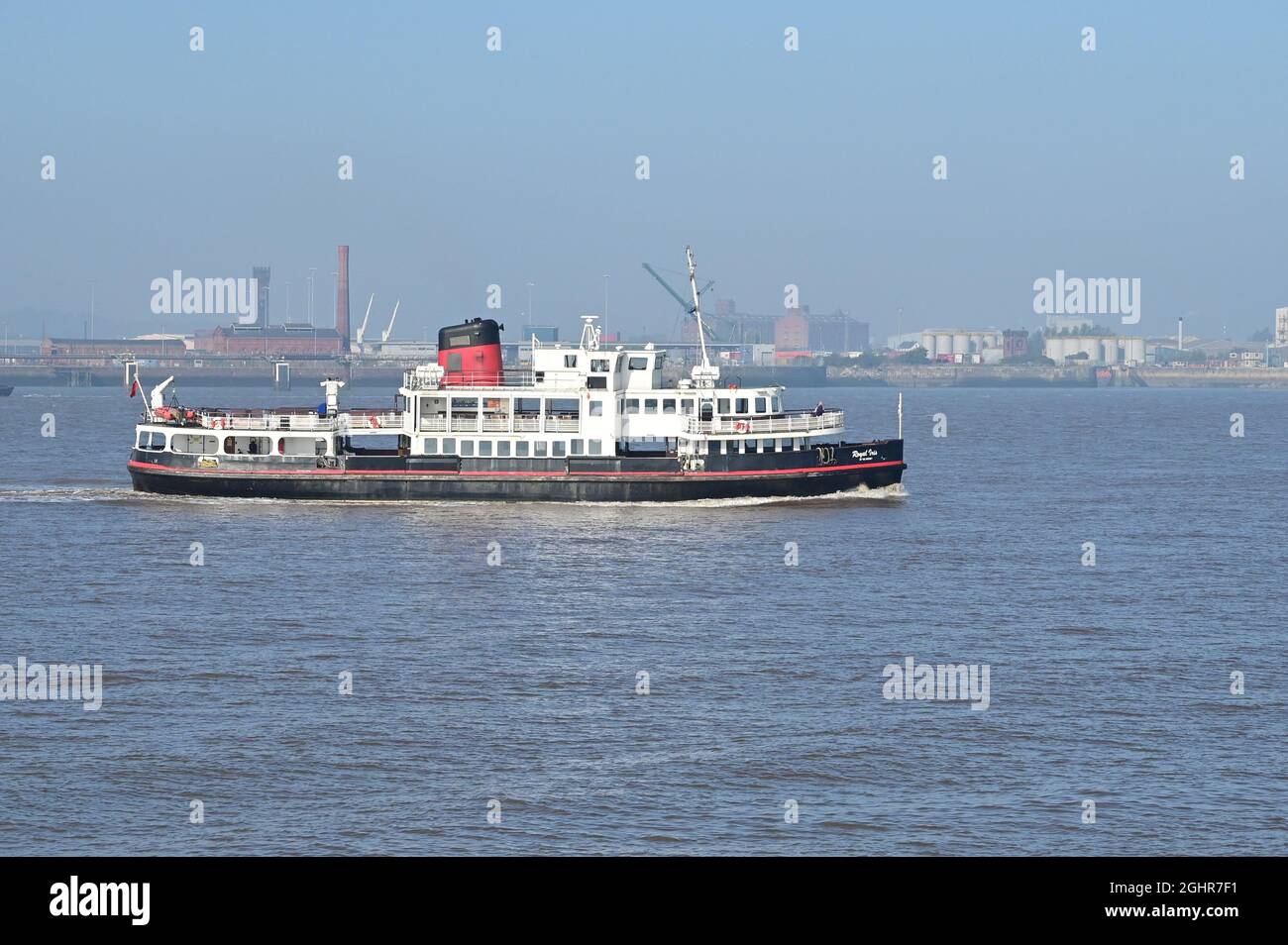 Ferry across the Mersey Stock Photo - Alamy