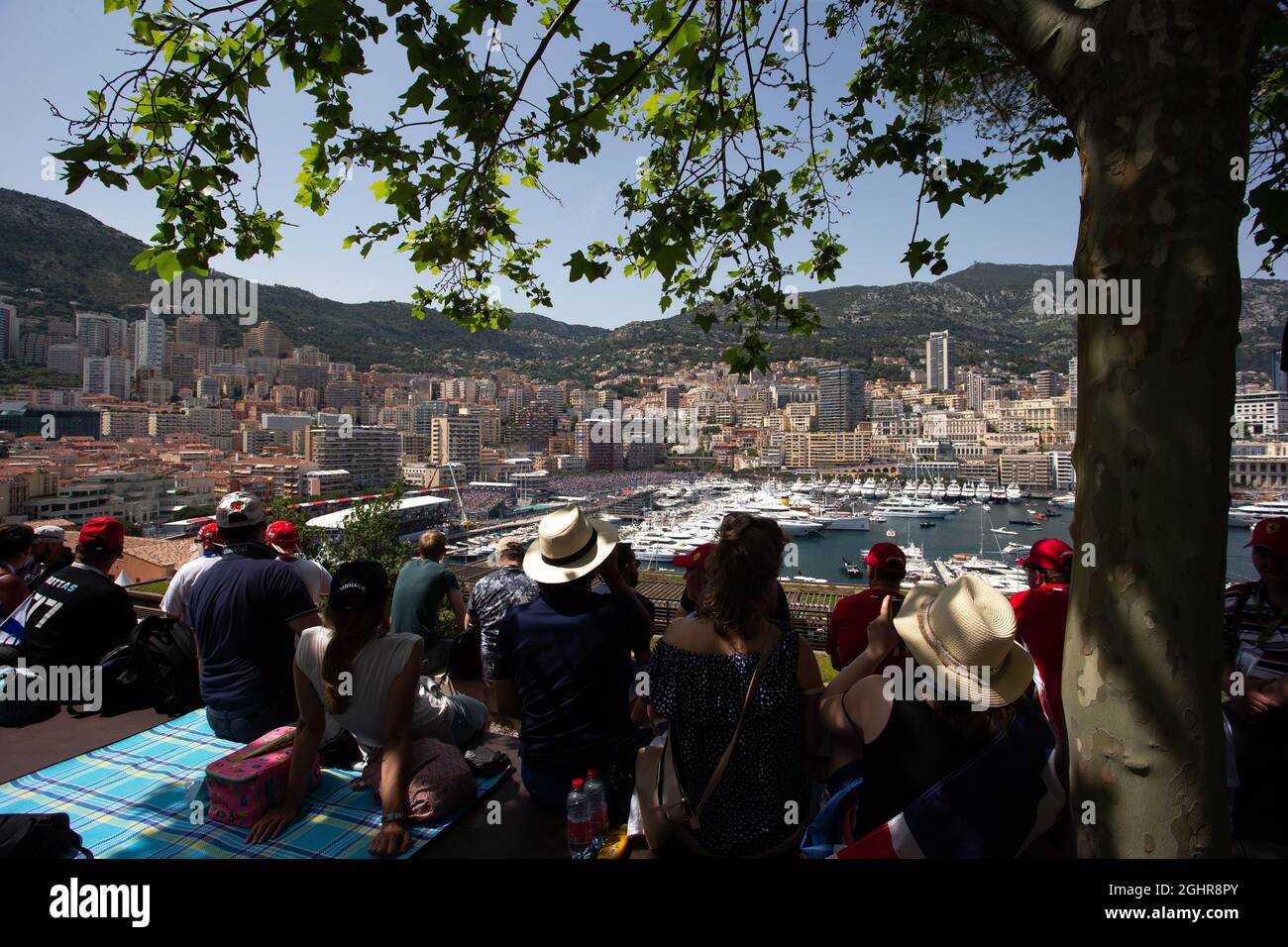 Monaco crowd monaco grand prix hi-res stock photography and images - Alamy