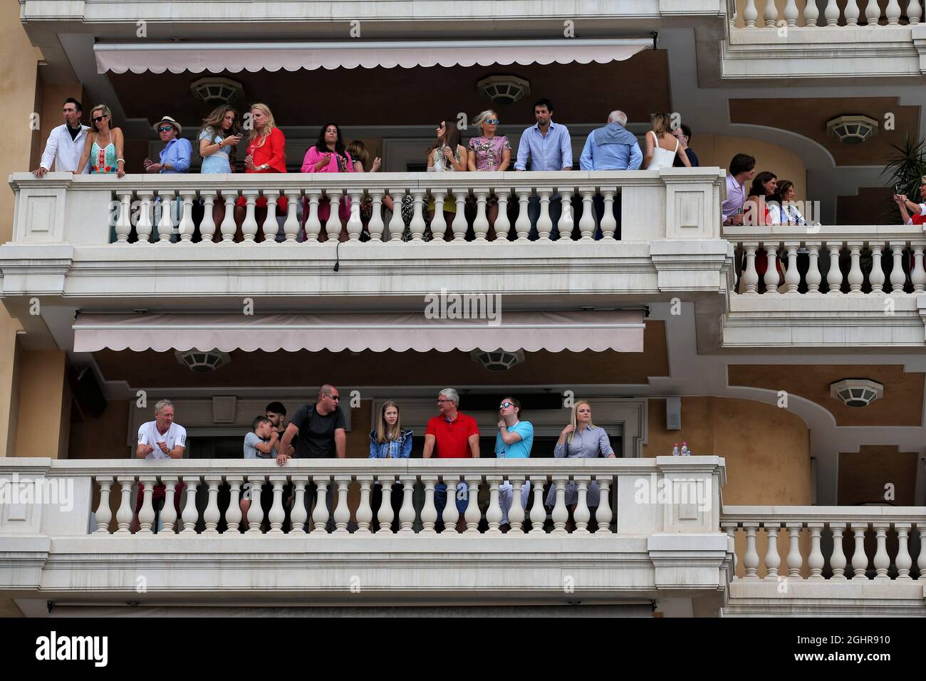 Monaco crowd monaco grand prix hi-res stock photography and images - Alamy