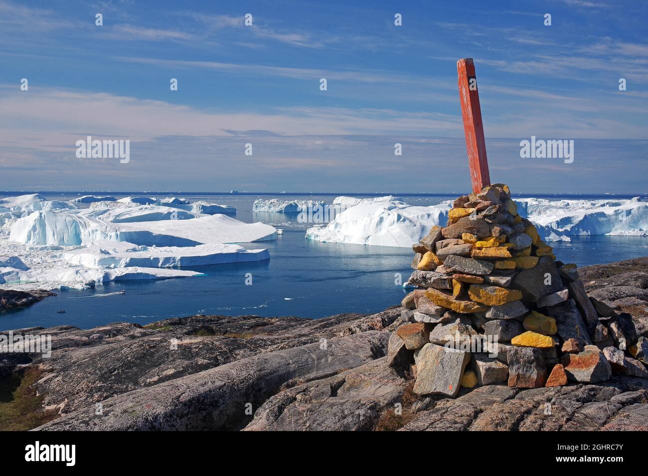 Cairn of rocks hi-res stock photography and images - Alamy