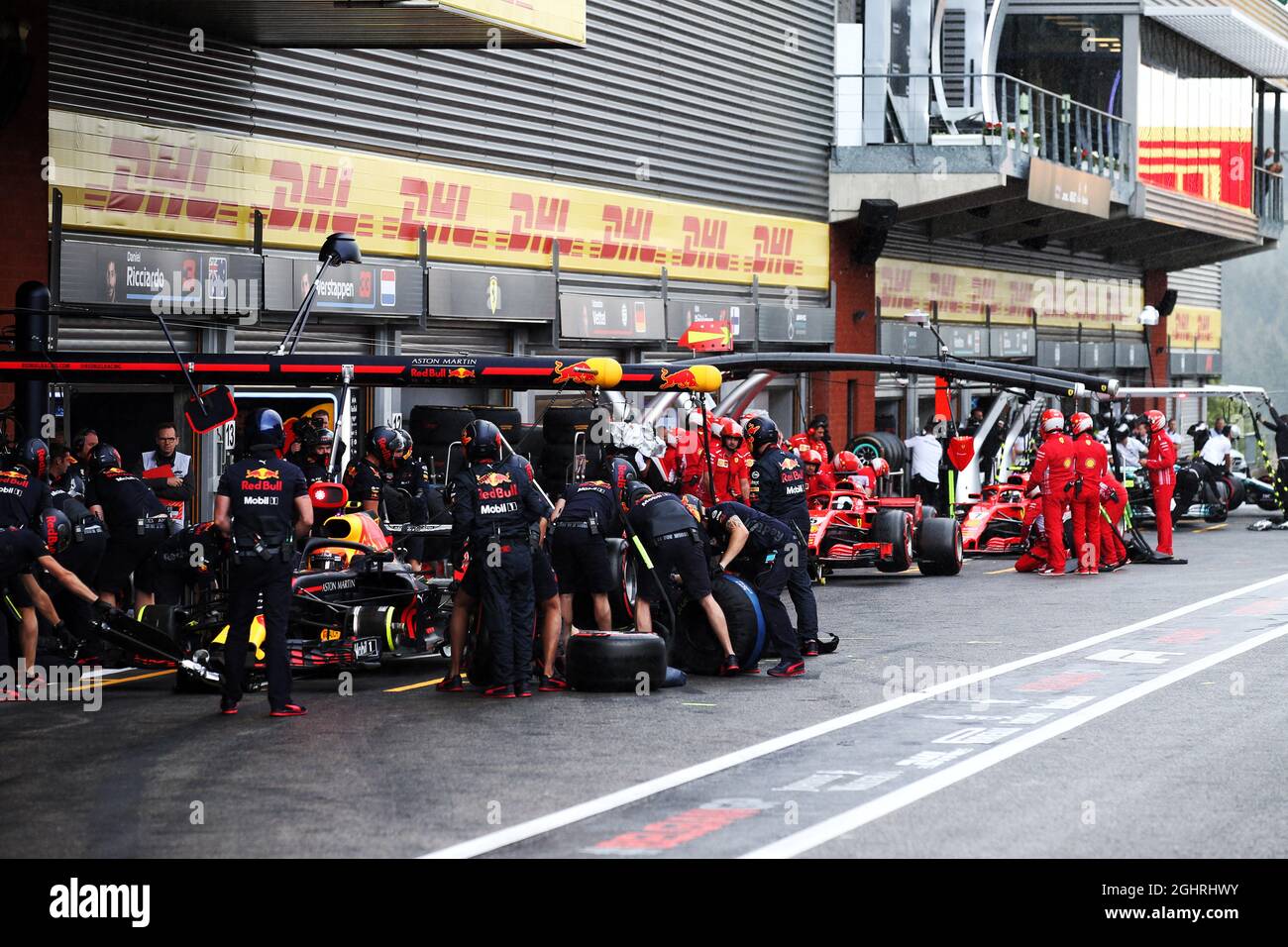 Red bull racing rb14 in pits hi-res stock photography and images - Alamy