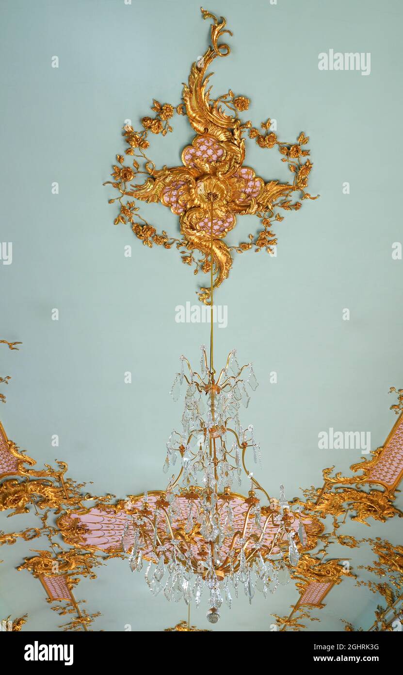 Golden Gallery, ceiling ornamentation and chandelier, new wing ...