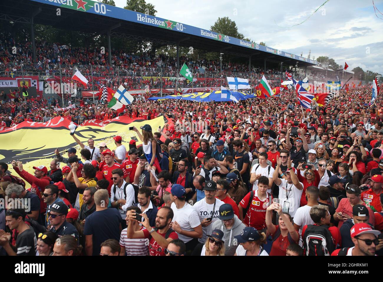 Fans invade the circuit at the podium. 02.09.2018. Formula 1 World ...
