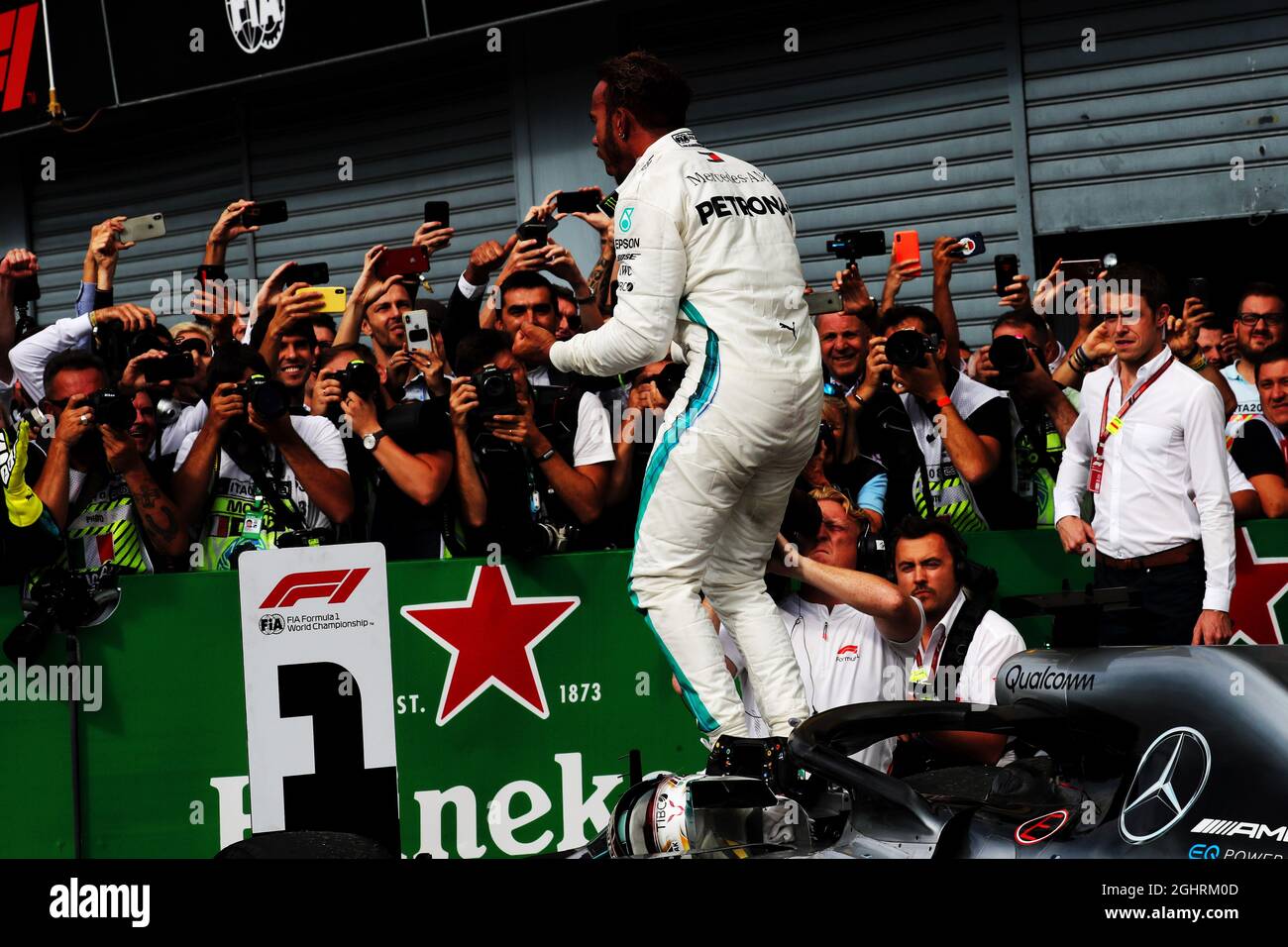 Mercedes amg f1 w09 celebrates in parc ferme hi-res stock photography ...