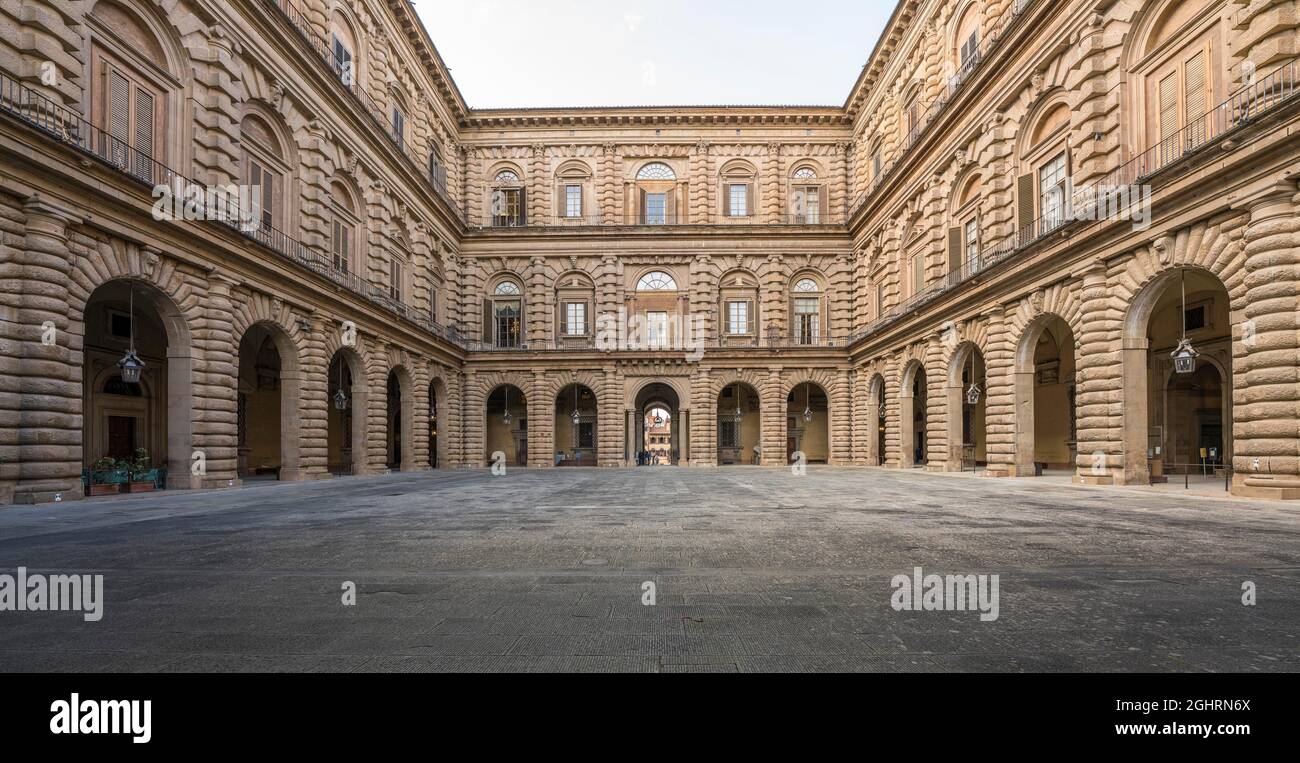 Cortile dell'Ammannati, Ammannati Courtyard, courtyard, architect ...
