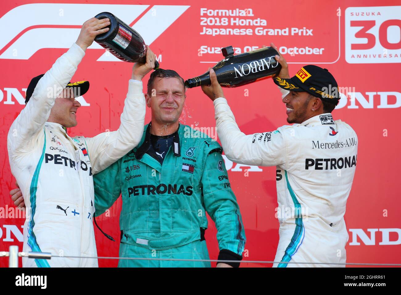 Mercedes amg f1 celebrate world championship for lewis hamilton hi-res ...