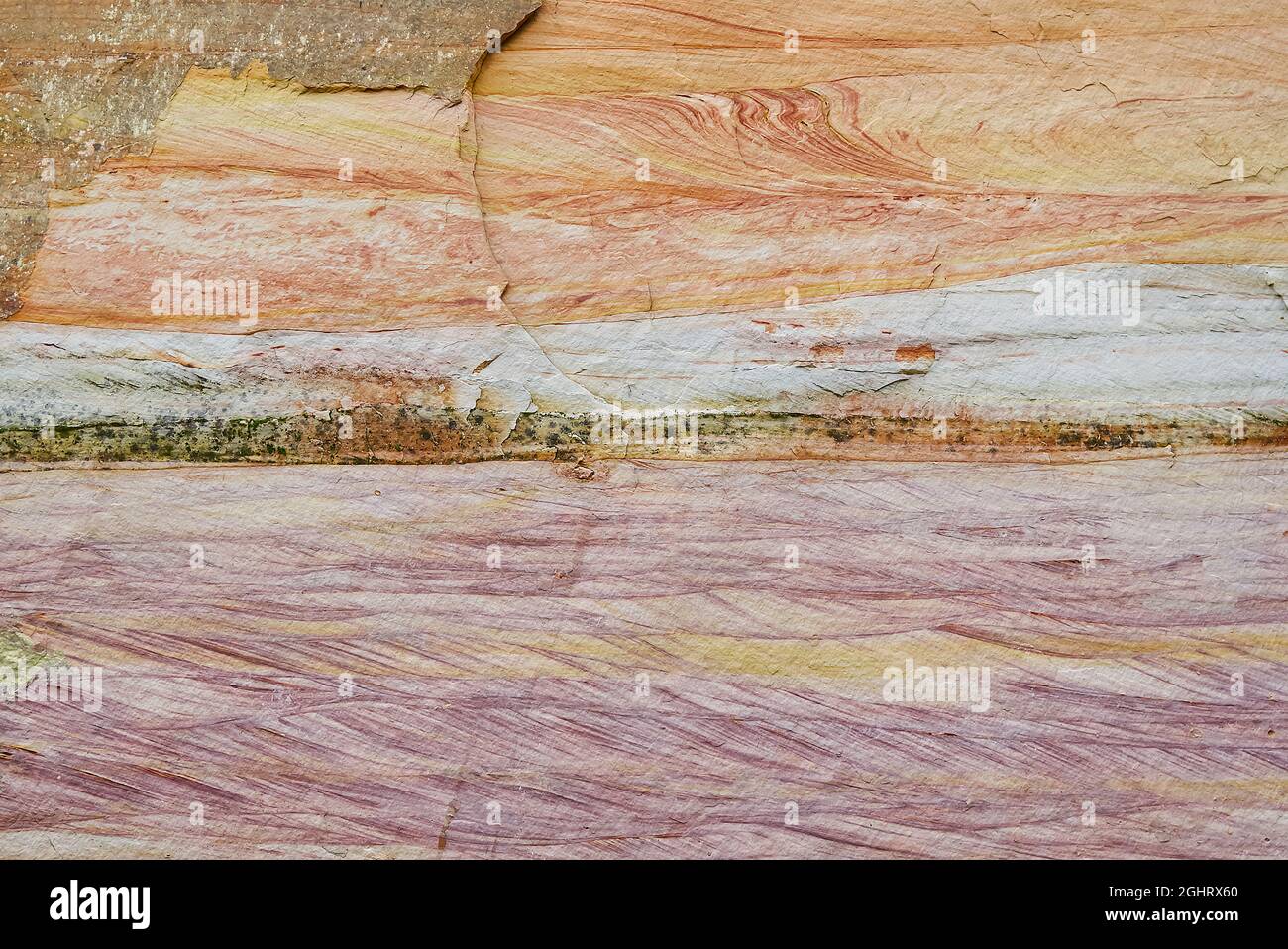 The texture of the layers of sandy rocks. Layers of sand deposits ...