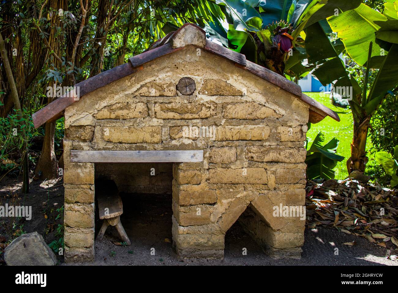 Sweat house, Guatemala Stock Photo - Alamy