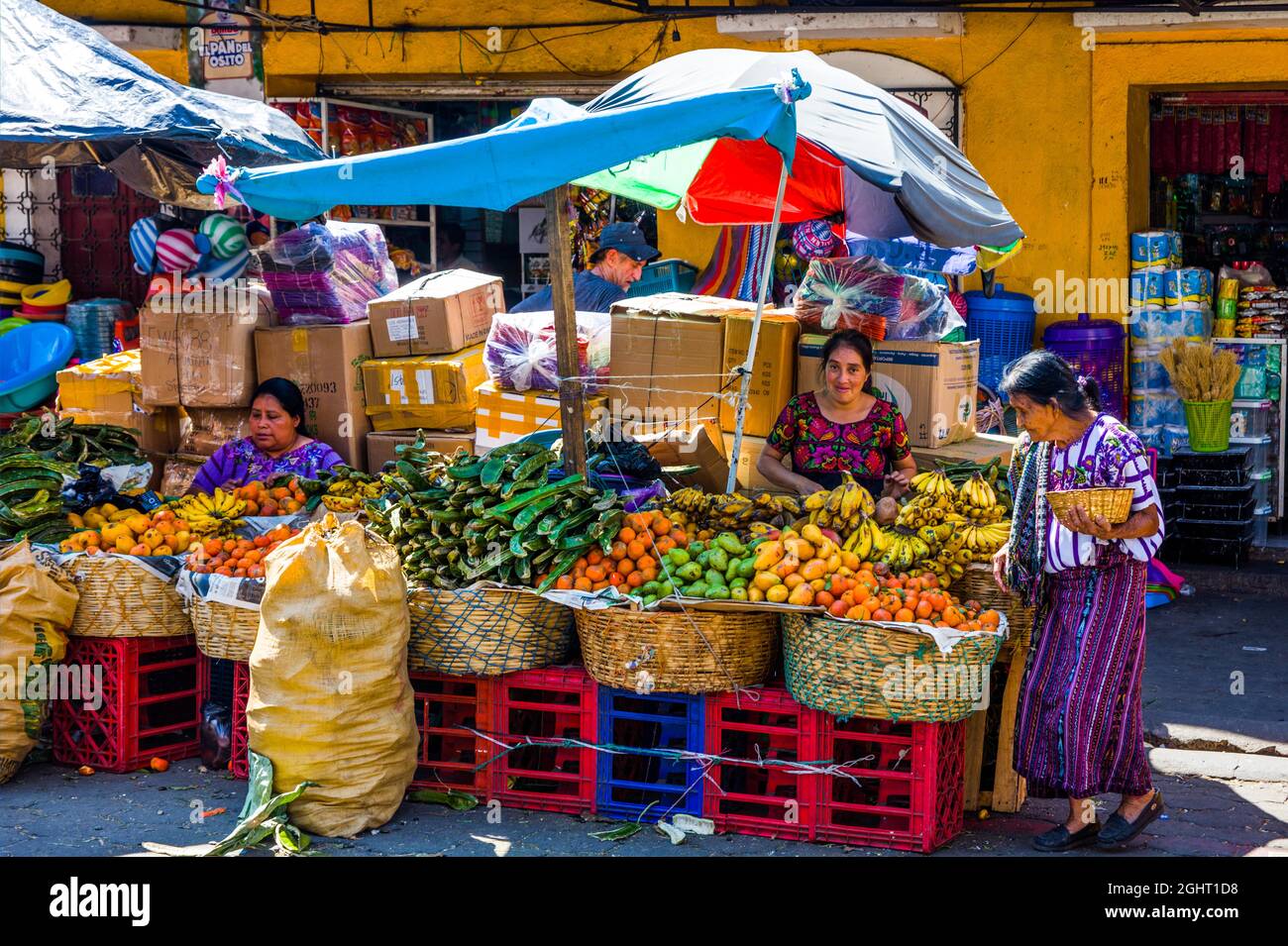 Vegetable stall, most important market in the highlands ...