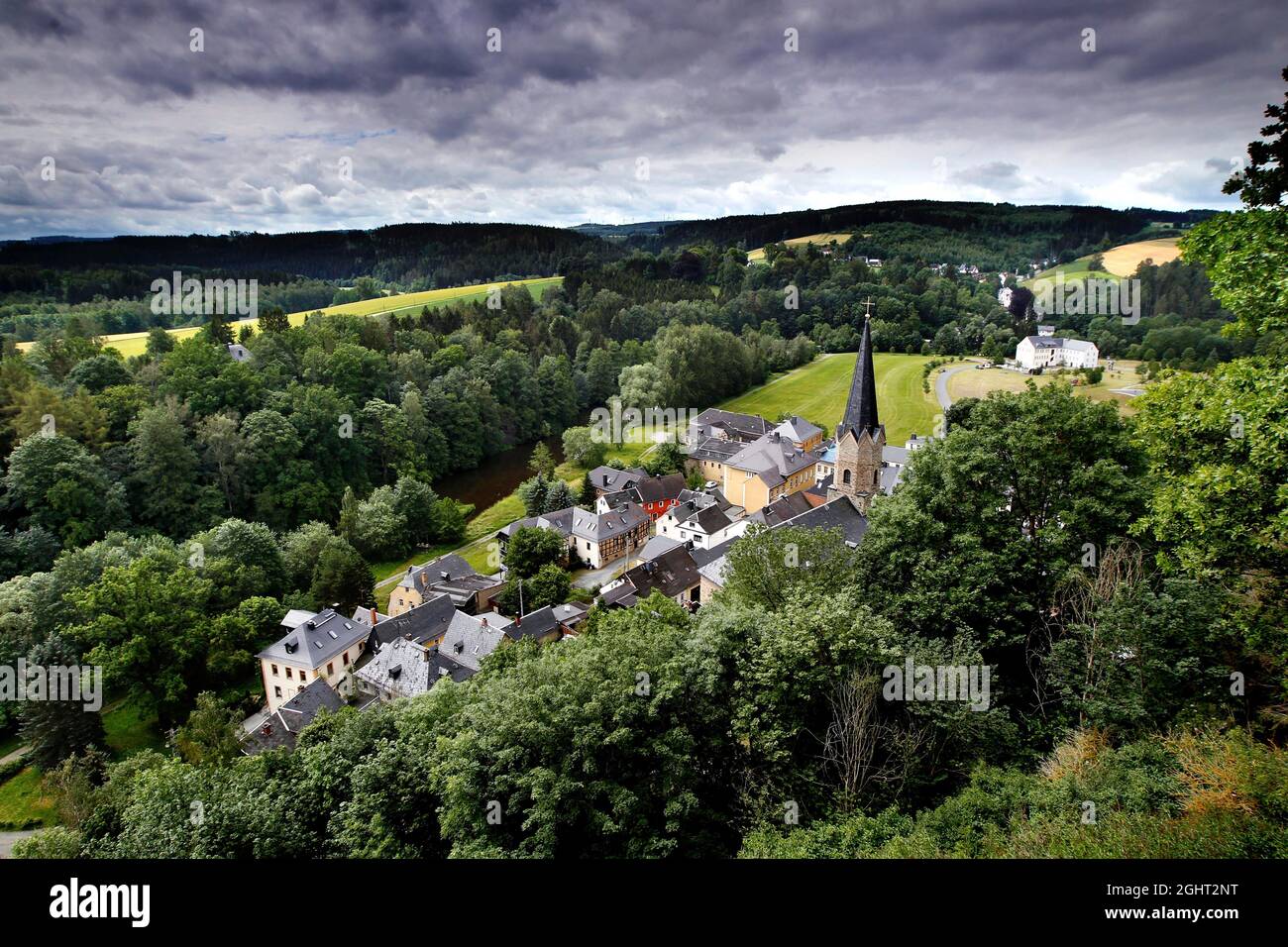 Saale valley, view of Hirschberg from the castle, baroque castle, Saale ...