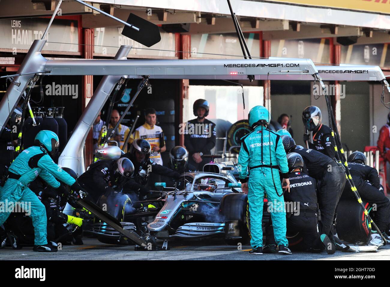 Mercedes amg f1 makes a pit stop hi-res stock photography and images ...