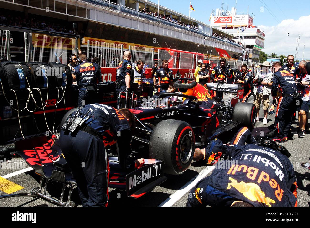 Max Verstappen (NLD) Red Bull Racing RB15 on the grid. 12.05.2019. Formula 1 World Championship ...