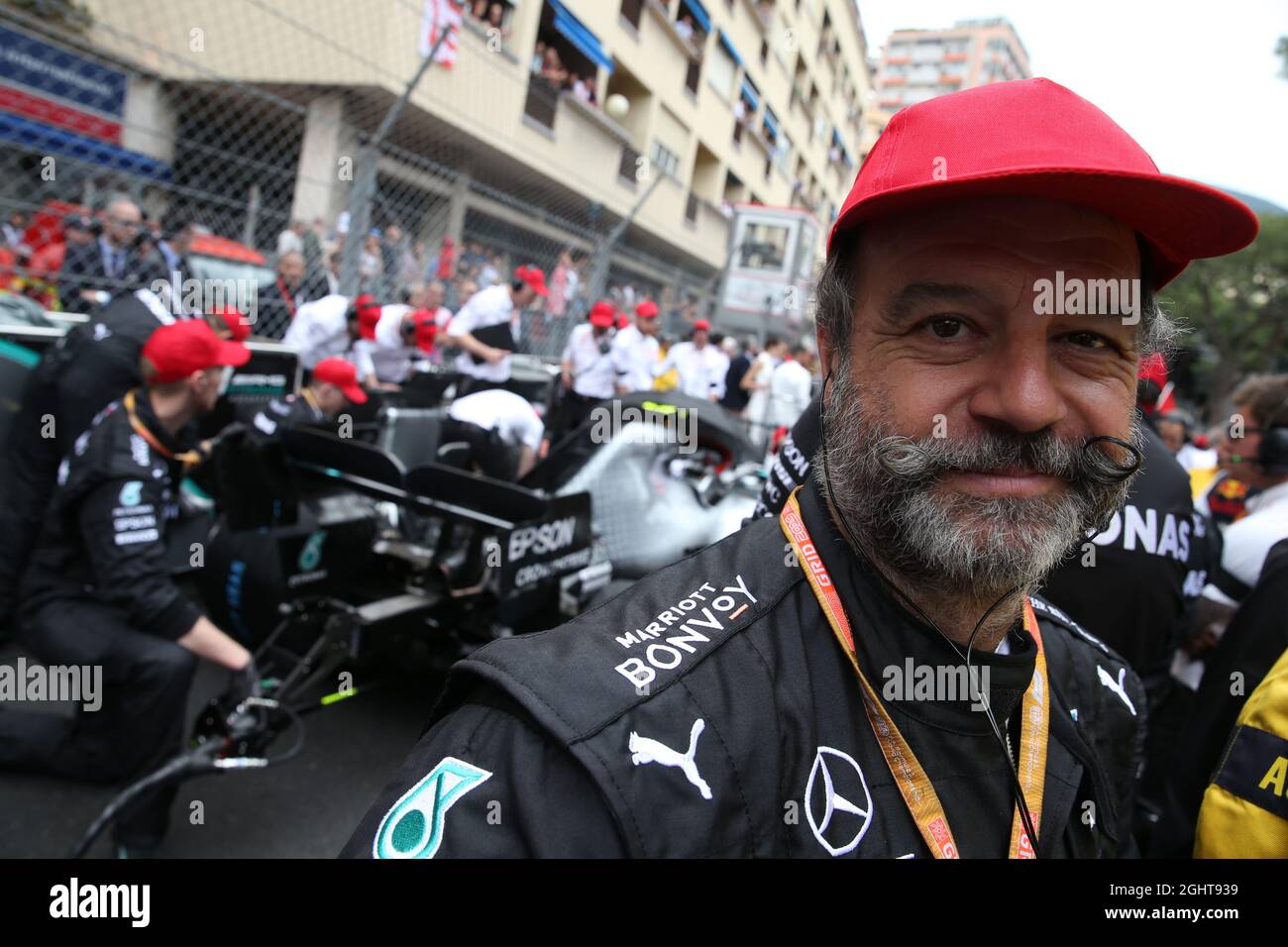 Mercedes AMG F1 mechanic on the grid. 26.05.2019. Formula 1 World ...