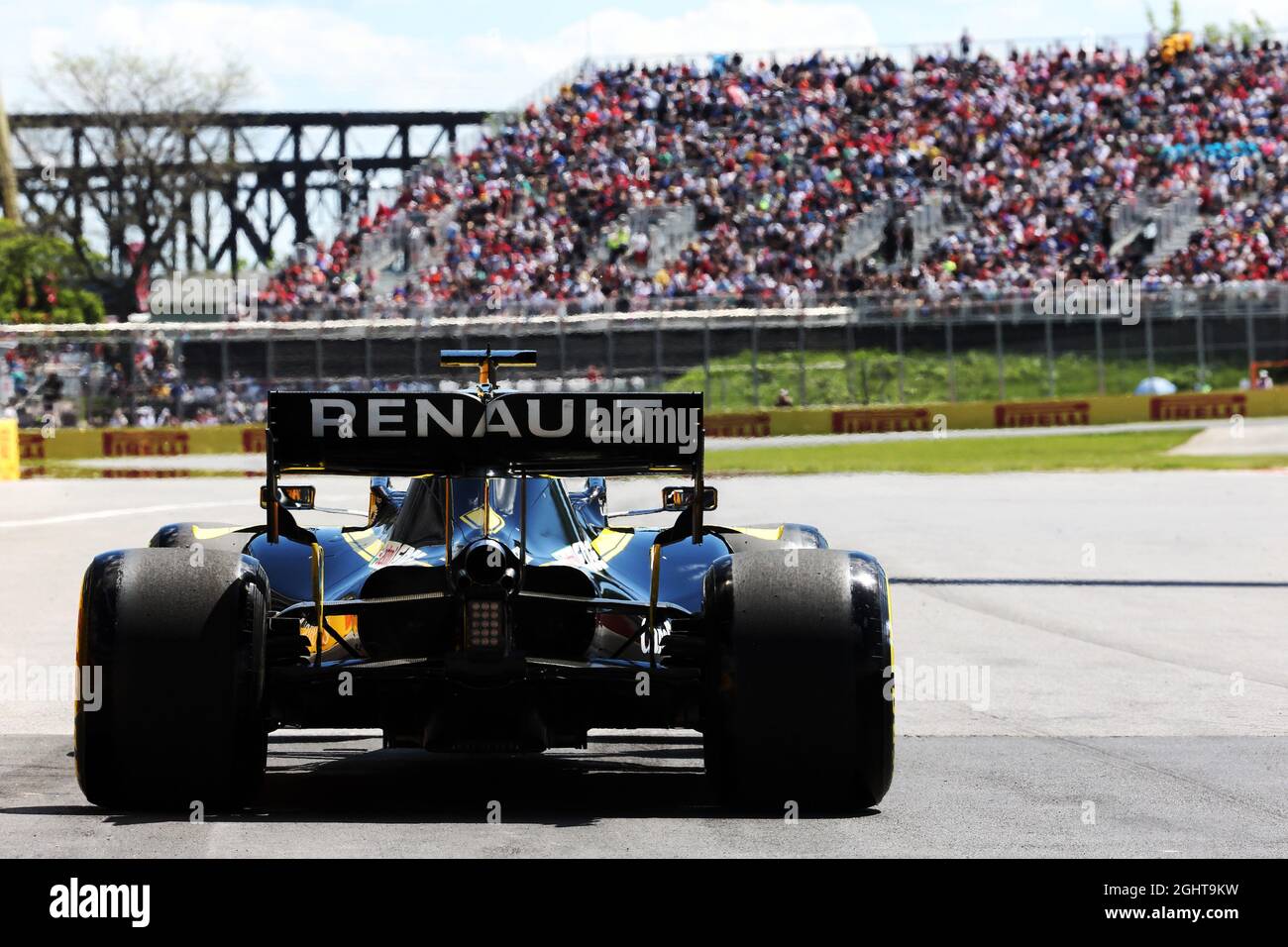 Daniel Ricciardo (AUS) Renault F1 Team RS19. 07.06.2019. Formula 1 ...